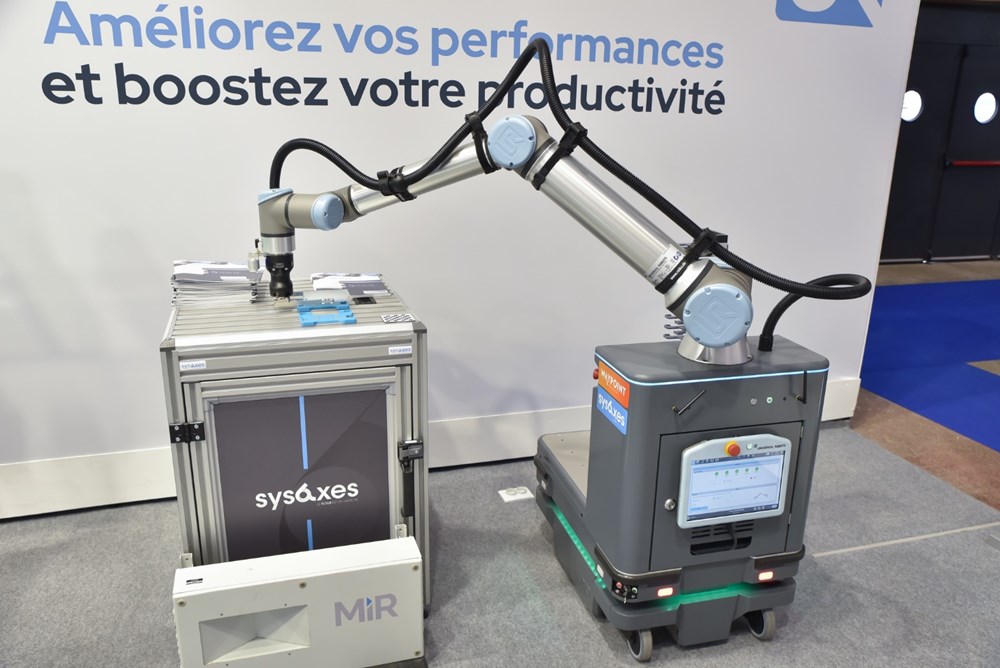 优傲机器人_UR机器人_Robotiq_MiR移动机器人_协作机器人集成商_东莞智鑫宇科技